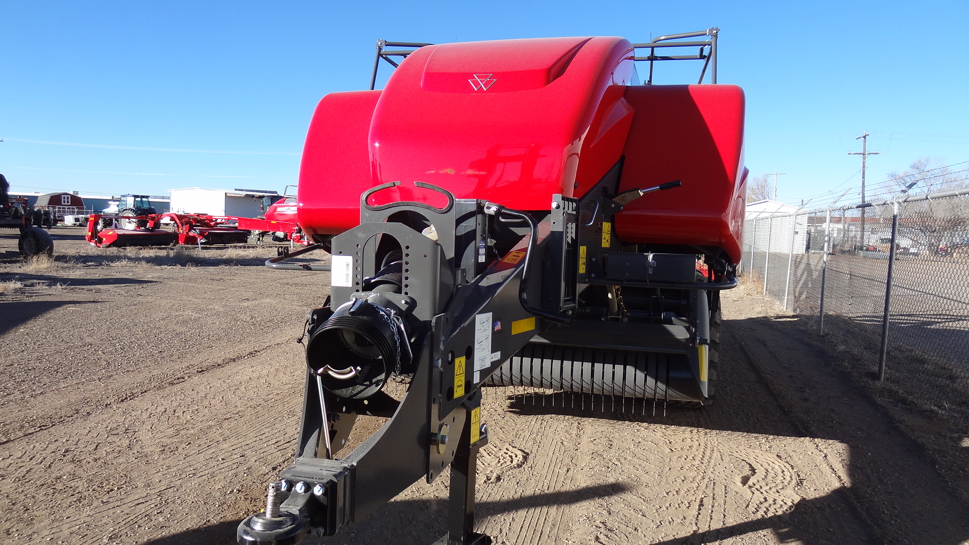 2025 Massey Ferguson MFLB2234 - Redlund Equipment